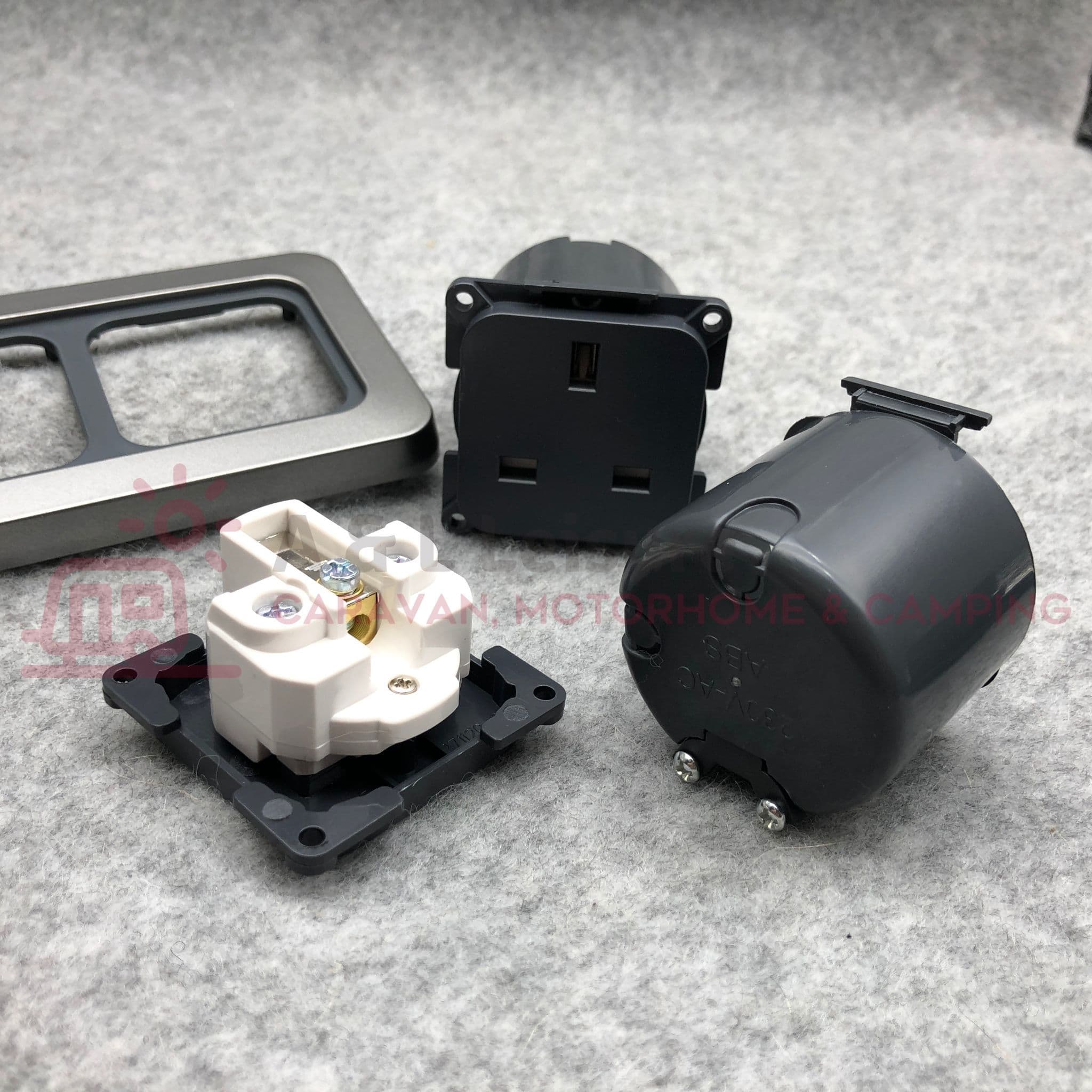 CBE C-Line 13a - 240v 2-Way Socket Faceplate & Back Box Gun Metal Grey ...